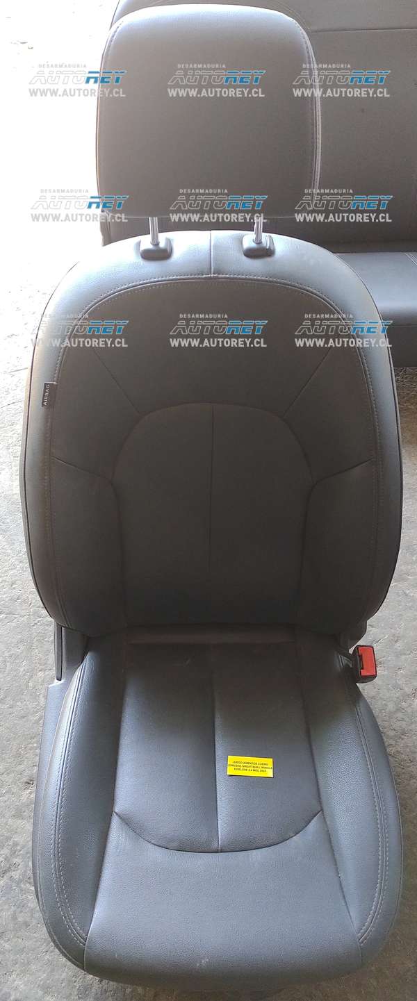 Juego Asientos Cuero (GWC003) Great Wall Wingle 6 Deluxe 2.4 MEC 2021 – Desarmaduria Autorey