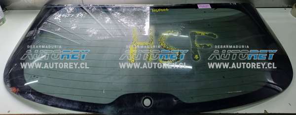 Vidrio luneta (HSF006) Hyundai Santa Fe GLS 2.4 MEC 4×2 2014 – Desarmaduria Autorey