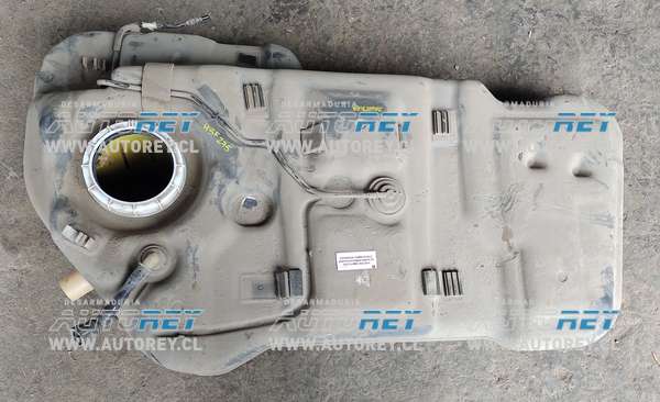 Estanque Combustible (HSF275) Hyundai Santa fe GLS 2.4 MEC 4×2 2014 – Desarmaduria Autorey