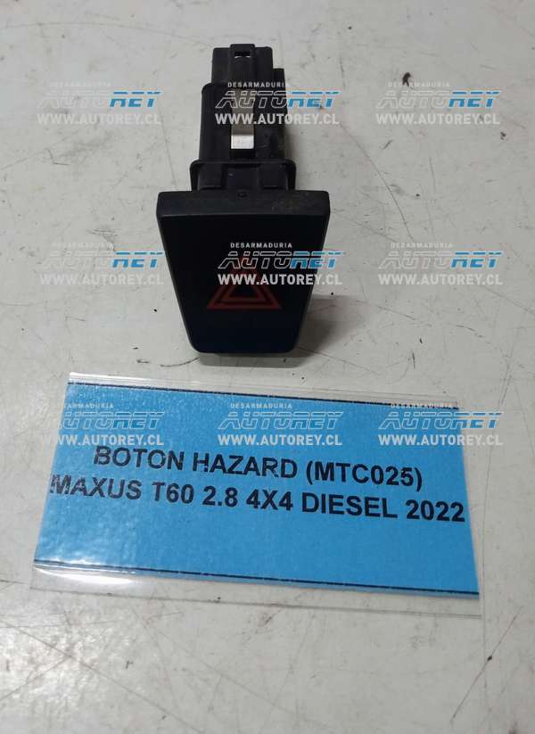 Boton Hazard (MTC025) Maxus T60 2.8 4×4 Diesel 2022 – Desarmaduria Autorey