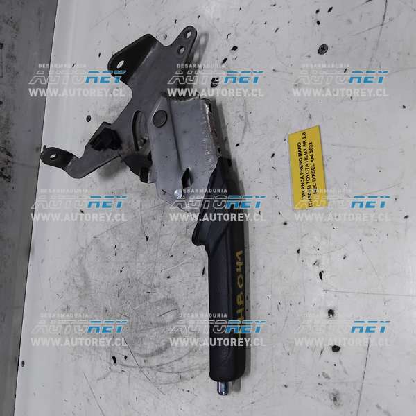 Palanca Freno Mano (THB041) Toyota Hilux SR 2.8 Mec Diésel 4×4 2023 – Desarmaduria Autorey